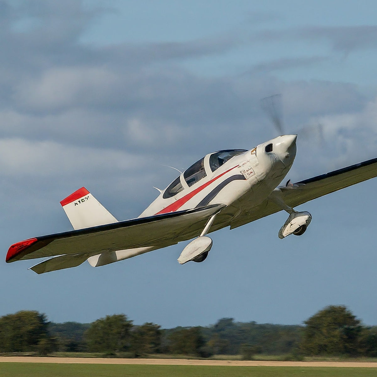 Landing in a crosswind. – FlyAccelerated